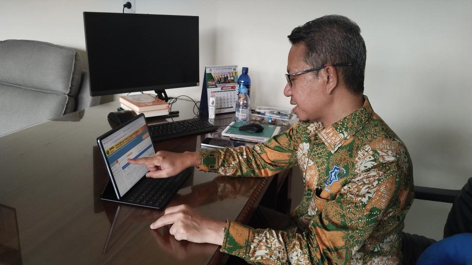 Muhammad Naim, Kamad MAN IC Lamtim Sukses Lakukan Submit SIPKA Tri ...